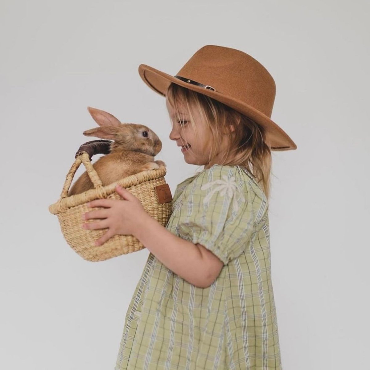 Kandiga Mini Bolga Basket - Red Brown Handle – Bee Like Kids