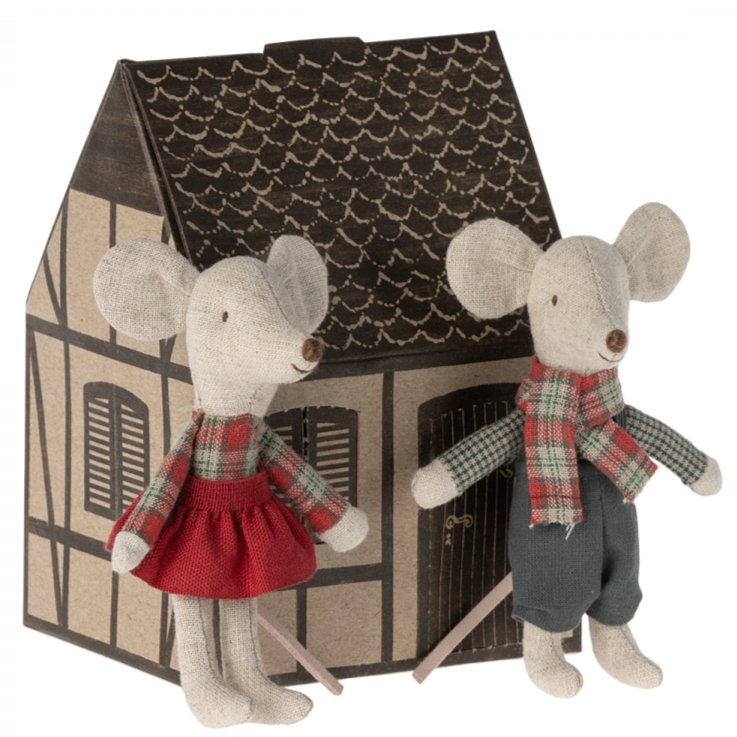 Winter Mice Twins, Little Brother and Sister | Bee Like Kids